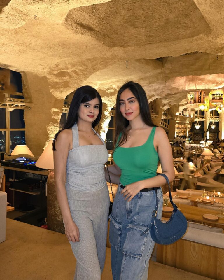 In Photos: YouTuber Kaashvi Hiranandani & Krutika Ojha posed together